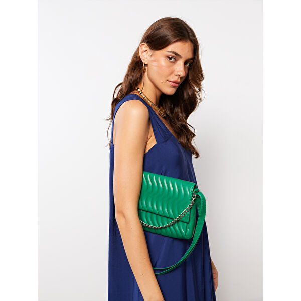 Deri Görünümlü Kapitoneli Kadın Baget Çanta