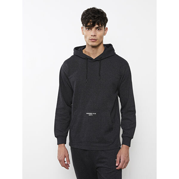 Oversize Kapüşonlu Uzun Kollu Baskılı Erkek Sweatshirt Oversize Kapüşonlu Uzun Kollu Baskılı Erkek Sweatshirt