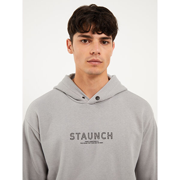 Kapüşonlu Uzun Kollu Baskılı Erkek Sweatshirt