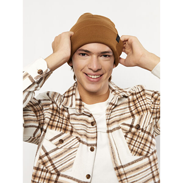 Pamuklu Etiket Nakışlı Erkek Bere