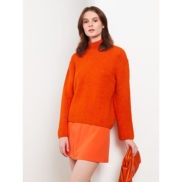 Yarım Balıkçı Yaka Düz Uzun Kollu Kadın Triko Kazak