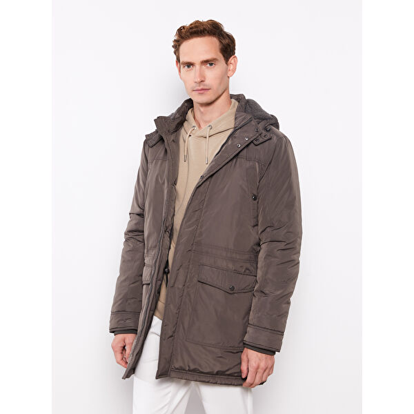 Standart Kalıp Kapüşonlu Erkek Parka Standart Kalıp Kapüşonlu Erkek Parka
