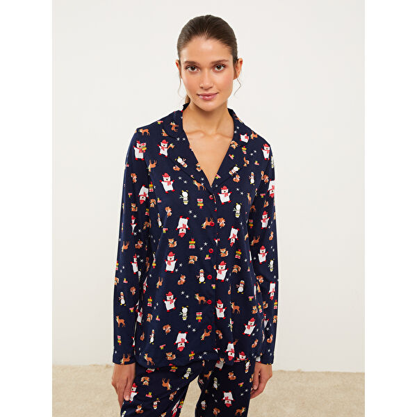 Gömlek Yaka Yılbaşı Temalı Uzun Kollu Pamuklu Kadın Pijama Takımı Gömlek Yaka Yılbaşı Temalı Uzun Kollu Pamuklu Kadın Pijama Takımı