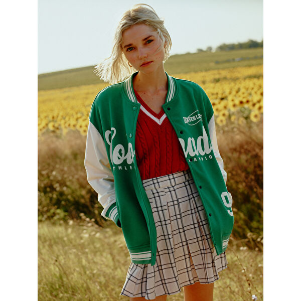 V Yaka Kendinden Desenli Kadın Triko Süveter