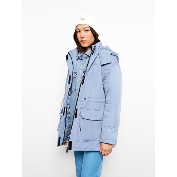 Kapüşonlu Düz Uzun Kollu Kadın Parka Kapüşonlu Düz Uzun Kollu Kadın Parka