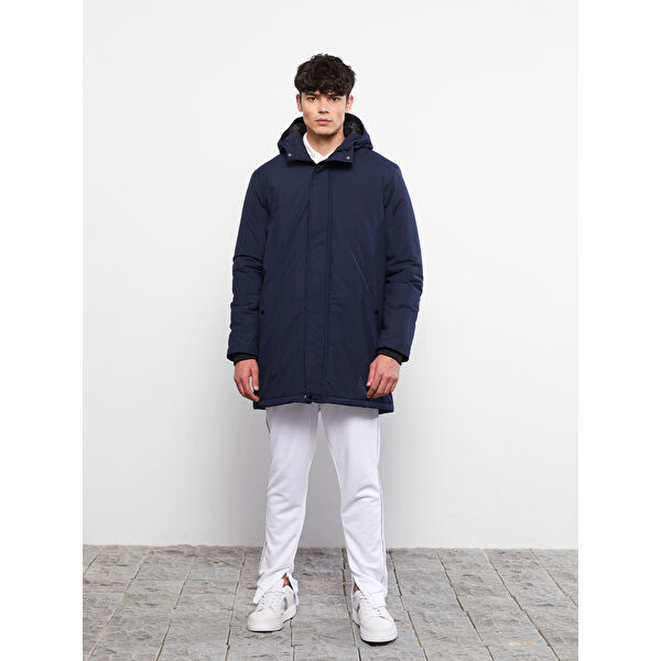Standart Kalıp Kapüşonlu Erkek Mont