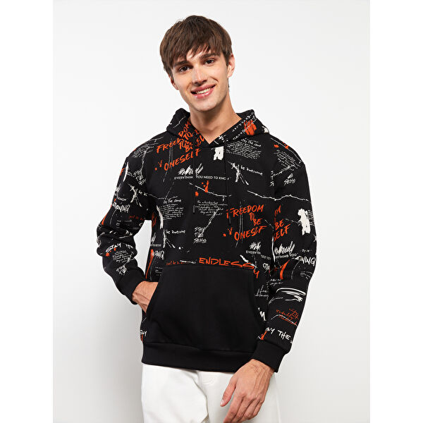 Kapüşonlu Uzun Kollu Baskılı Erkek Sweatshirt Kapüşonlu Uzun Kollu Baskılı Erkek Sweatshirt