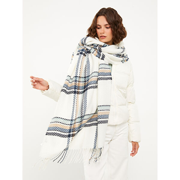 Ekose Desenli Saçaklı Kadın Atkı Ekose Desenli Saçaklı Kadın Atkı