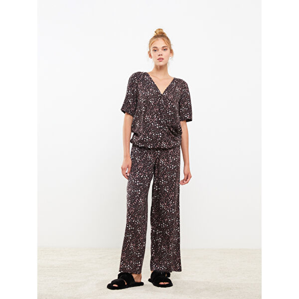 V Yaka Desenli Kısa Kollu Viskon Kadın Pijama Takımı