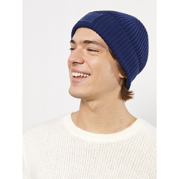 Etiket Baskılı Erkek Triko Bere