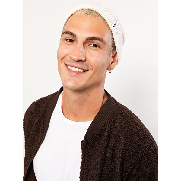 Etiket Baskılı Erkek Triko Bere