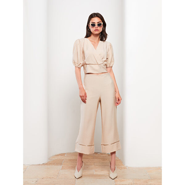 Yüksek Bel Standart Fit Düz Kadın Capri Yüksek Bel Standart Fit Düz Kadın Capri