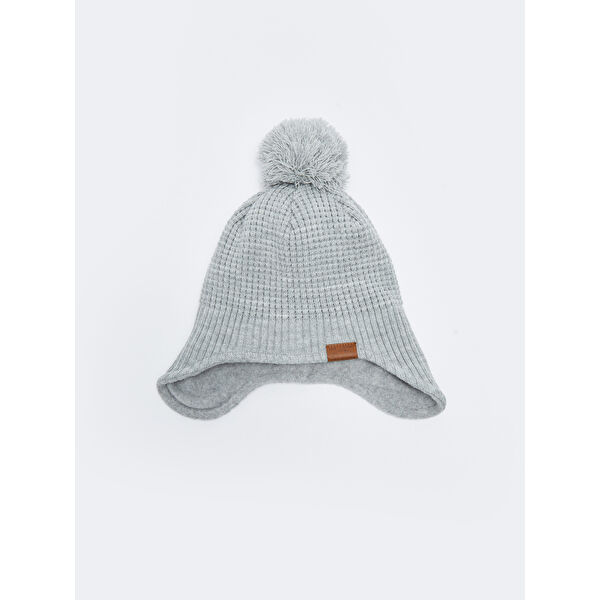 Etiket Nakışlı Ponponlu Erkek Çocuk Bere Etiket Nakışlı Ponponlu Erkek Çocuk Bere