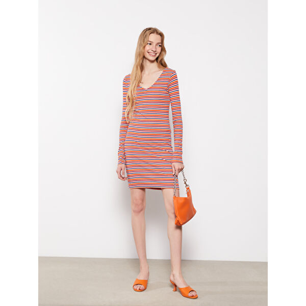 V Yaka Çizgili Uzun Kollu Kadın Elbise