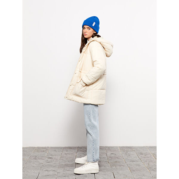 Kapüşonlu Düz Uzun Kollu Kadın Şişme Mont