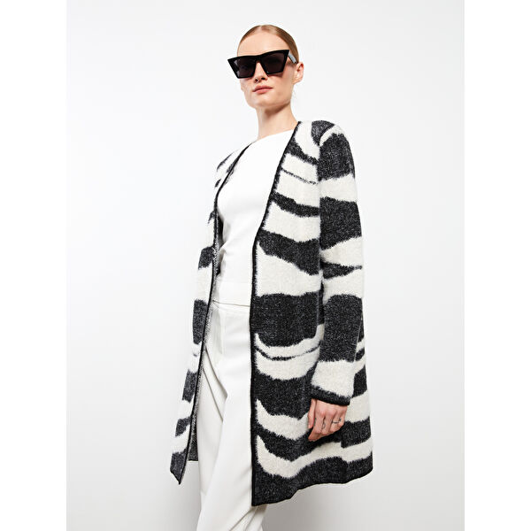 Şal Yaka Desenli Uzun Kollu Triko Kadın Hırka Şal Yaka Desenli Uzun Kollu Triko Kadın Hırka