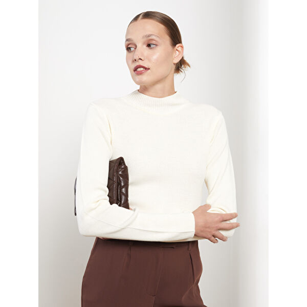 Yarım Balıkçı Yaka Düz Uzun Kollu Kadın Triko Kazak