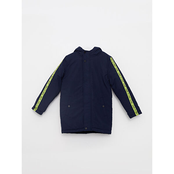 Kapüşonlu Baskılı Erkek Çocuk Mont