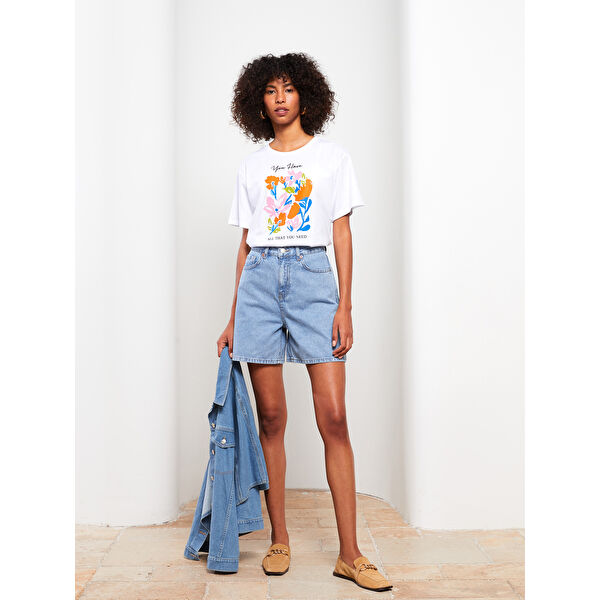 Yüksek Bel Standart Fit Düz Kadın Jean Şort