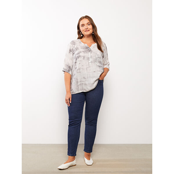 Büyük Beden Mom Fit Düz Kadın Jean Pantolon Büyük Beden Mom Fit Düz Kadın Jean Pantolon