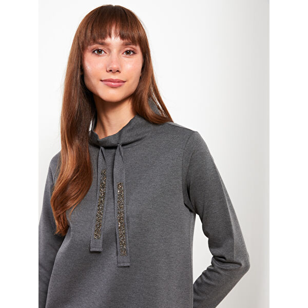 Keşiş Yaka Düz Uzun Kollu Kadın Tunik Keşiş Yaka Düz Uzun Kollu Kadın Tunik