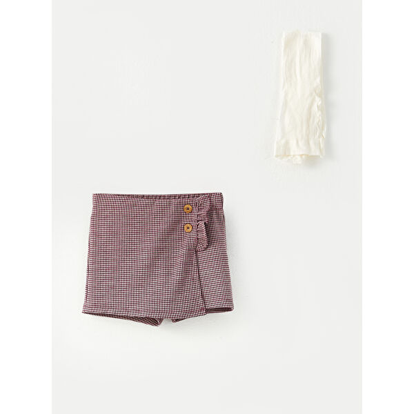 Beli Lastikli Ekose Desenli Kız Bebek Şort Etek ve Külotlu Çorap 2'li Takım Beli Lastikli Ekose Desenli Kız Bebek Şort Etek ve Külotlu Çorap 2'li Takım