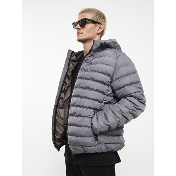 Standart Kalıp Kapüşonlu Erkek Şişme Mont