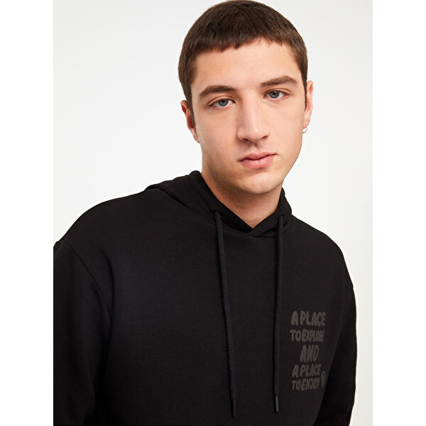 Oversize Kapüşonlu Uzun Kollu Baskılı Erkek Sweatshirt Oversize Kapüşonlu Uzun Kollu Baskılı Erkek Sweatshirt