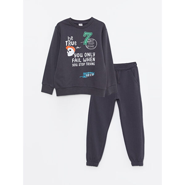 Bisiklet Yaka Baskılı Uzun Kollu Erkek Çocuk Sweatshirt ve Eşofman Altı Bisiklet Yaka Baskılı Uzun Kollu Erkek Çocuk Sweatshirt ve Eşofman Altı