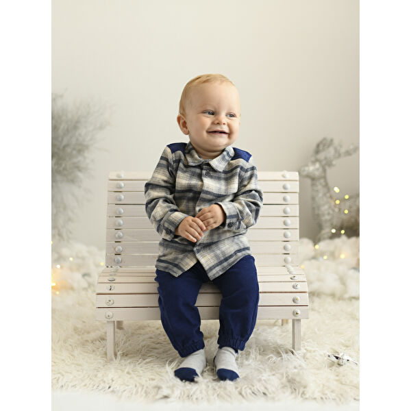 Uzun Kollu Ekose Desenli Erkek Bebek Gömlek ve Pantolon 2'li Takım Uzun Kollu Ekose Desenli Erkek Bebek Gömlek ve Pantolon 2'li Takım