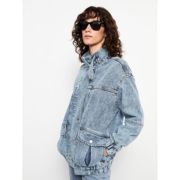 Dik Yaka Düz Uzun Kollu Kadın Jean Ceket