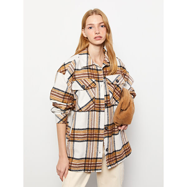 Önden Düğme Kapamalı Ekose Uzun Kollu Tüvit Kadın Gömlek Ceket Önden Düğme Kapamalı Ekose Uzun Kollu Tüvit Kadın Gömlek Ceket