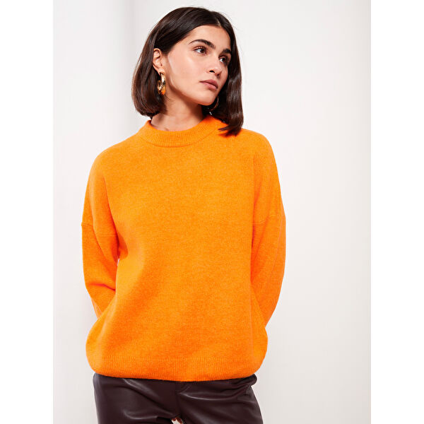 Bisiklet Yaka Düz Uzun Kollu Oversize Kadın Triko Kazak Bisiklet Yaka Düz Uzun Kollu Oversize Kadın Triko Kazak