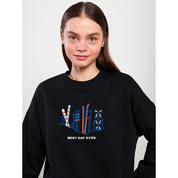 Bisiklet Yaka Nakışlı Uzun Kollu Oversize Kadın Tunik