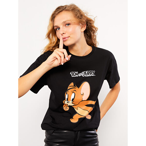 Bisiklet Yaka Tom&Jerry Baskılı Kısa Kollu Pamuklu Kadın Tişört Bisiklet Yaka Tom&Jerry Baskılı Kısa Kollu Pamuklu Kadın Tişört