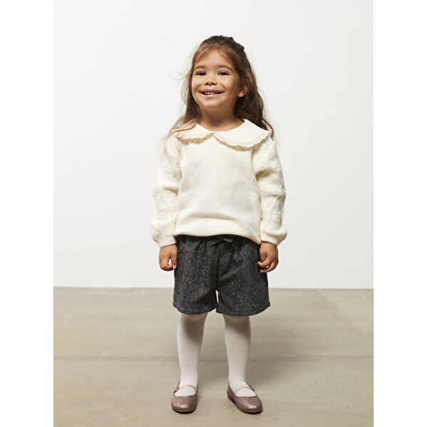 Beli Lastikli Kız Bebek Şort ve Külotlu Çorap 2'li Takım Beli Lastikli Kız Bebek Şort ve Külotlu Çorap 2'li Takım