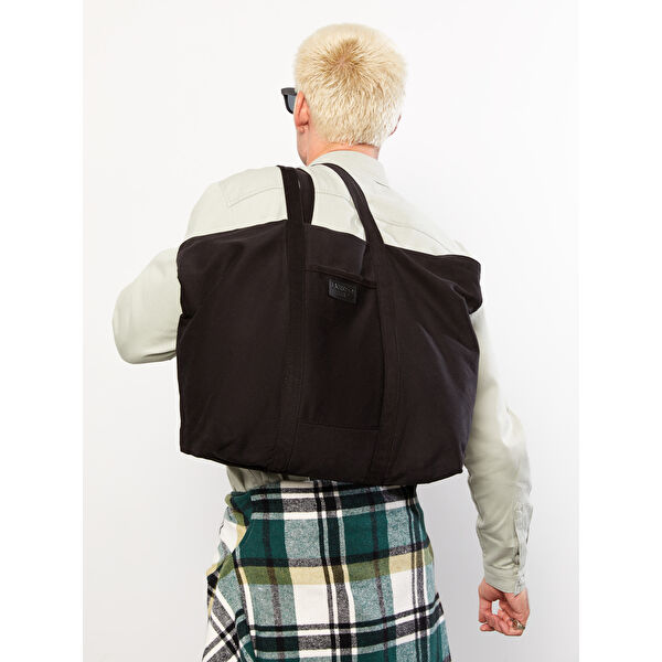 Etiket Baskılı Kanvas Erkek Kol Çantası Etiket Baskılı Kanvas Erkek Kol Çantası