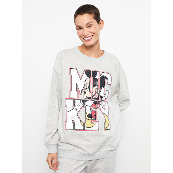 Bisiklet Yaka Mickey Mouse Baskılı Uzun Kollu Oversize Kadın Sweatshirt Bisiklet Yaka Mickey Mouse Baskılı Uzun Kollu Oversize Kadın Sweatshirt