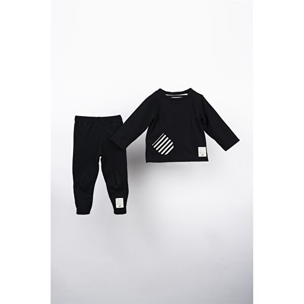 Bisiklet Yaka Uzun Kollu Unisex Çocuk Tişört ve Eşofman Altı Bisiklet Yaka Uzun Kollu Unisex Çocuk Tişört ve Eşofman Altı