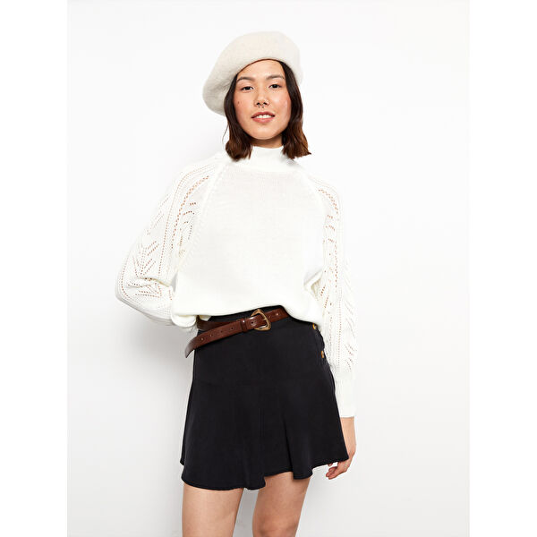 Dik Yaka Kendinden Desenli Uzun Kollu Kadın Triko Kazak Dik Yaka Kendinden Desenli Uzun Kollu Kadın Triko Kazak