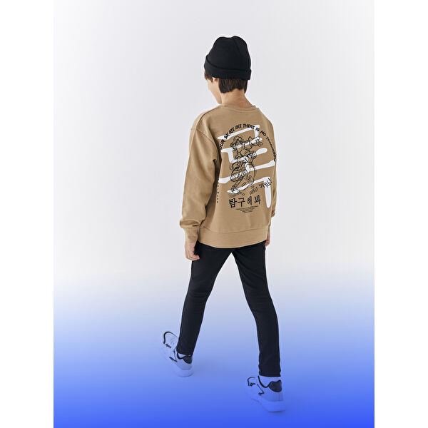 Bisiklet Yaka Nostaljik Maymun Baskılı Uzun Kollu Erkek Çocuk Sweatshirt Bisiklet Yaka Nostaljik Maymun Baskılı Uzun Kollu Erkek Çocuk Sweatshirt