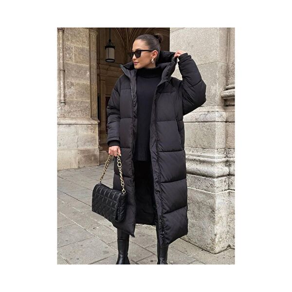 Kapüşonlu Düz Uzun Kollu Kadın Şişme Mont