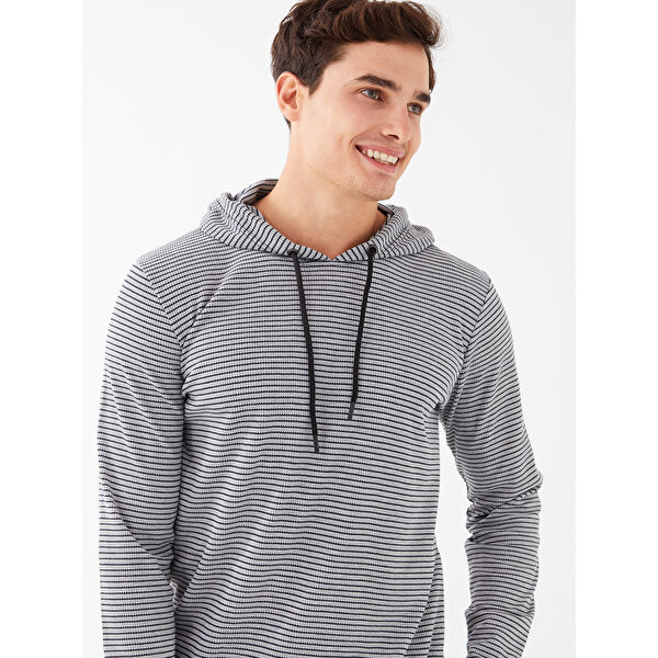 Kapüşonlu Uzun Kollu Çizgili Erkek Sweatshirt Kapüşonlu Uzun Kollu Çizgili Erkek Sweatshirt