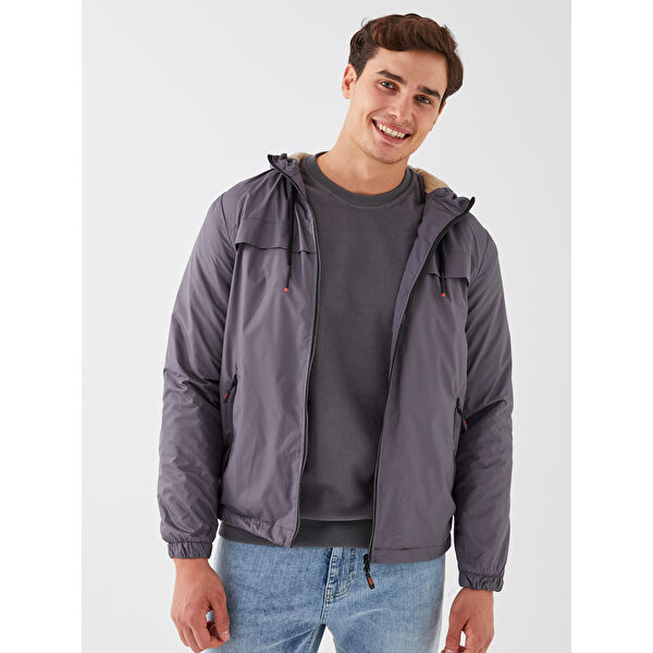 Standart Kalıp Kapüşonlu Erkek Mont