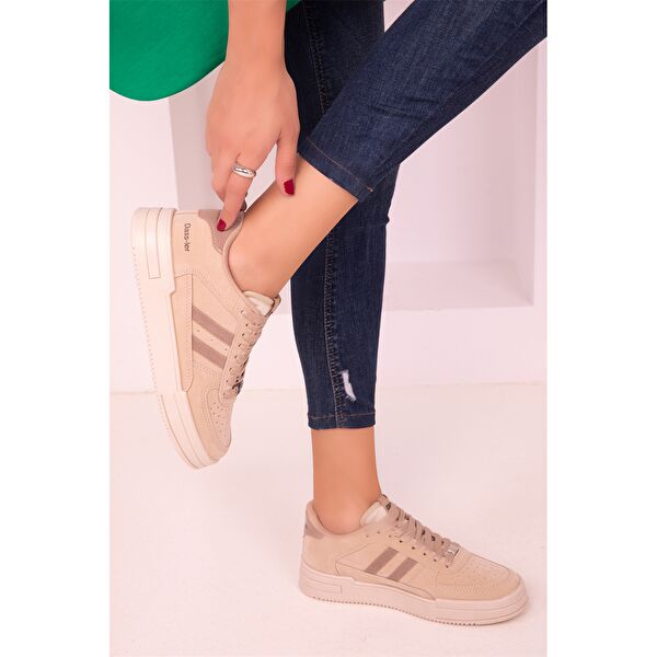 Deri Görünümlü Bağcıklı Kadın Spor Ayakkabı Deri Görünümlü Bağcıklı Kadın Spor Ayakkabı