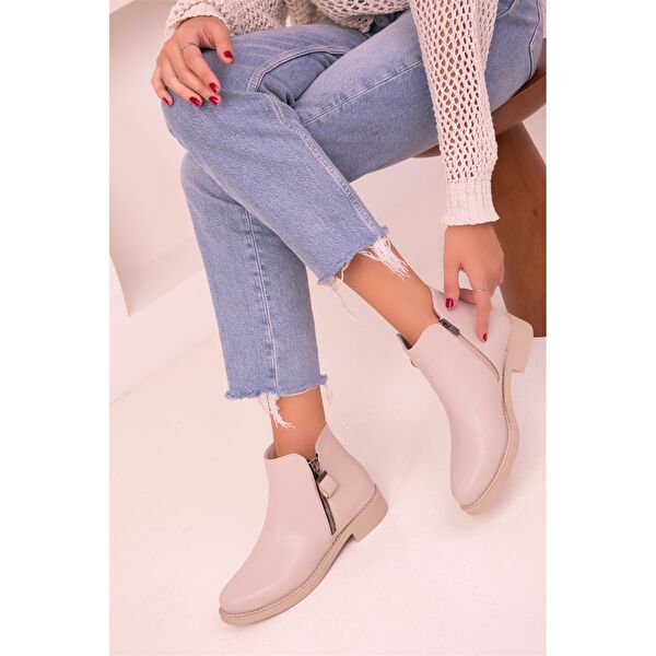 Deri Görünümlü Bilek Boy Kadın Bot Deri Görünümlü Bilek Boy Kadın Bot