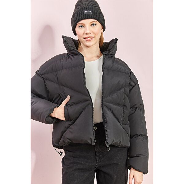 Dik Yaka Düz Uzun Kollu Kadın Şişme Mont