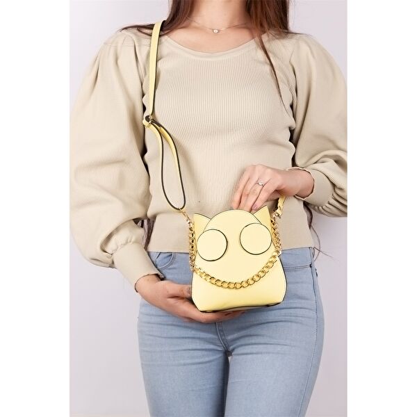 Deri Görünümlü Zincir Detaylı Kadın Çapraz Çanta