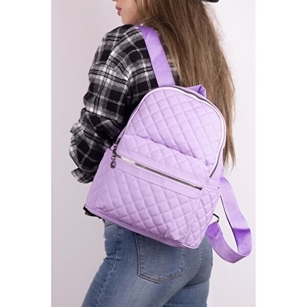 Deri Görünümlü Kapitoneli Kadın Sırt Çantası Deri Görünümlü Kapitoneli Kadın Sırt Çantası