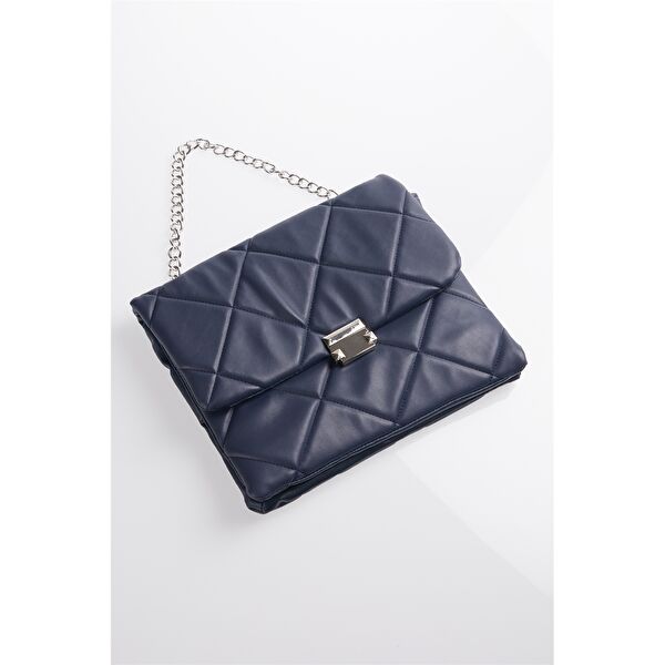 Deri Görünümlü Kapitoneli Zincir Askılı El Çantası